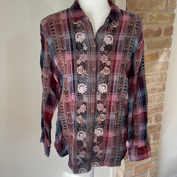 Johnny Was | Tops | Johnny Was Cosette Fitted Shirt | Poshmark